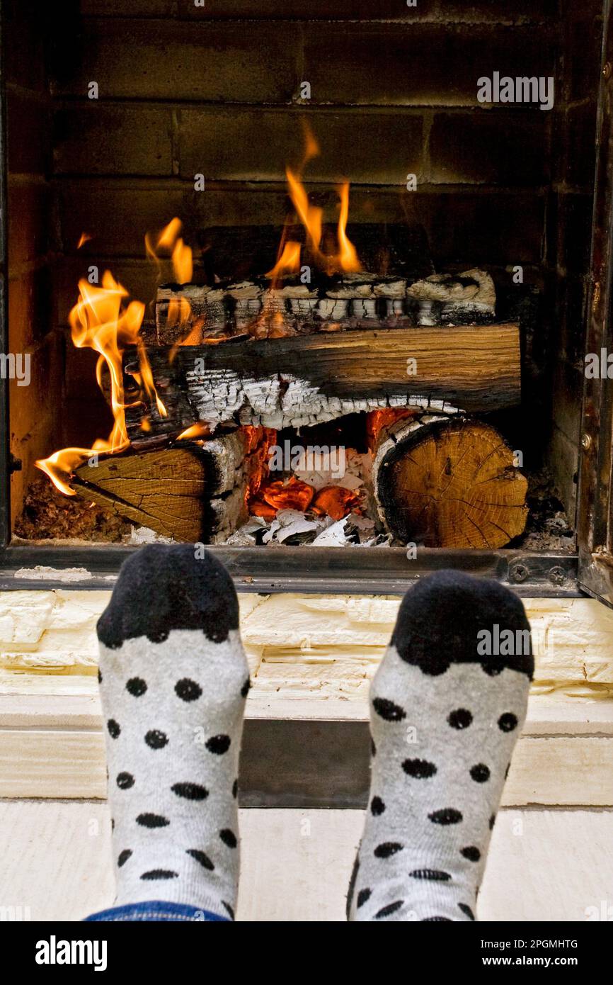 Bask by fire hi-res stock photography and images - Alamy