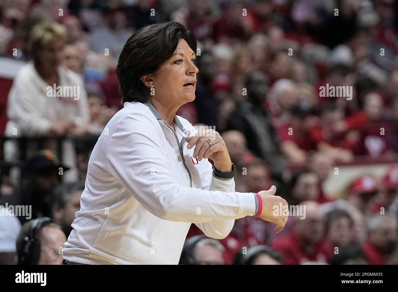 Miami head coach Katie Meier in action during the second half of a ...
