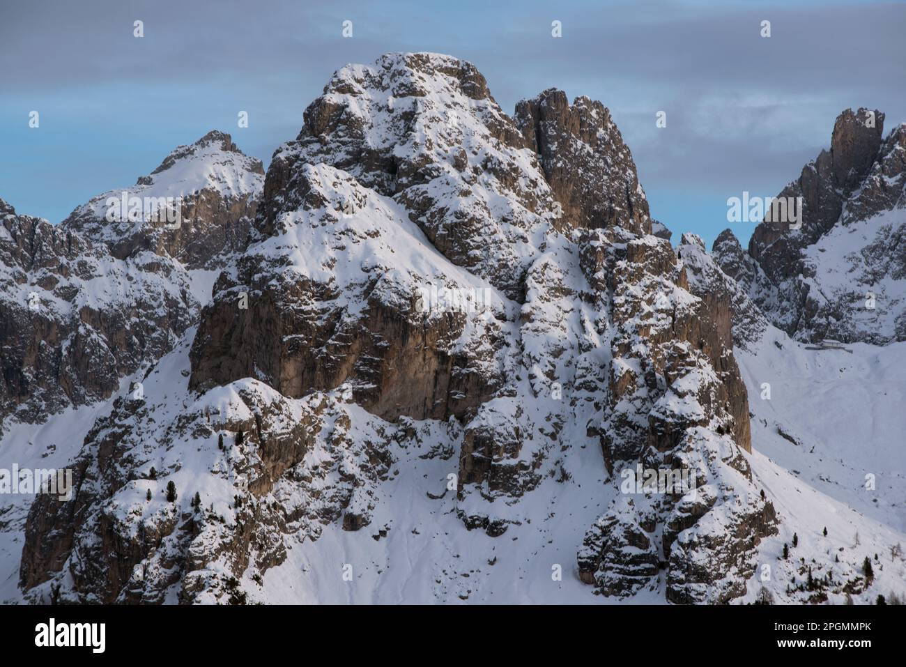 Dolomiti innevate hi-res stock photography and images - Alamy