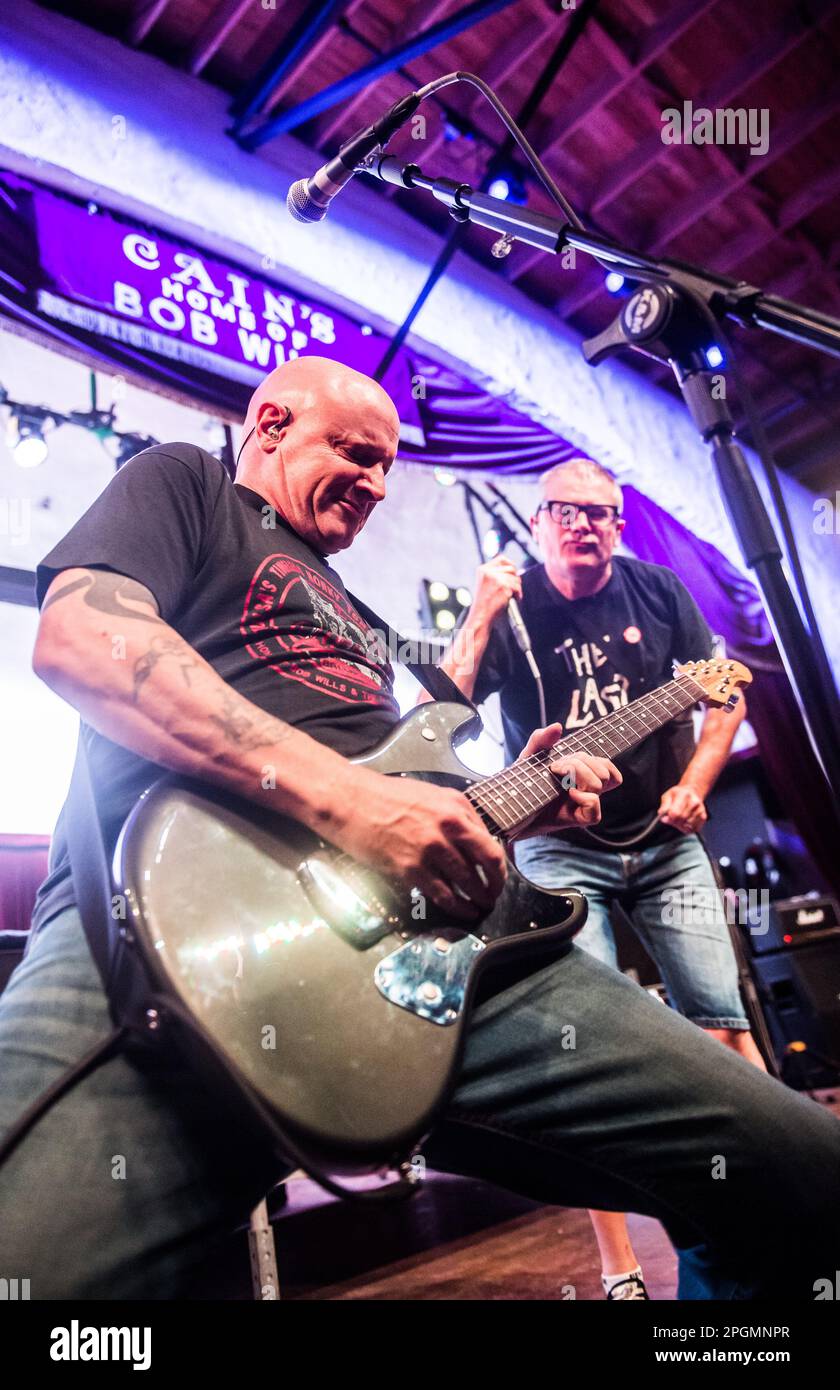 Punk rock band Descendents performing in Oklahoma Stock Photo - Alamy