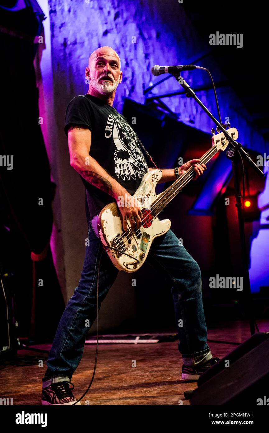 Punk rock band Descendents performing in Oklahoma Stock Photo - Alamy
