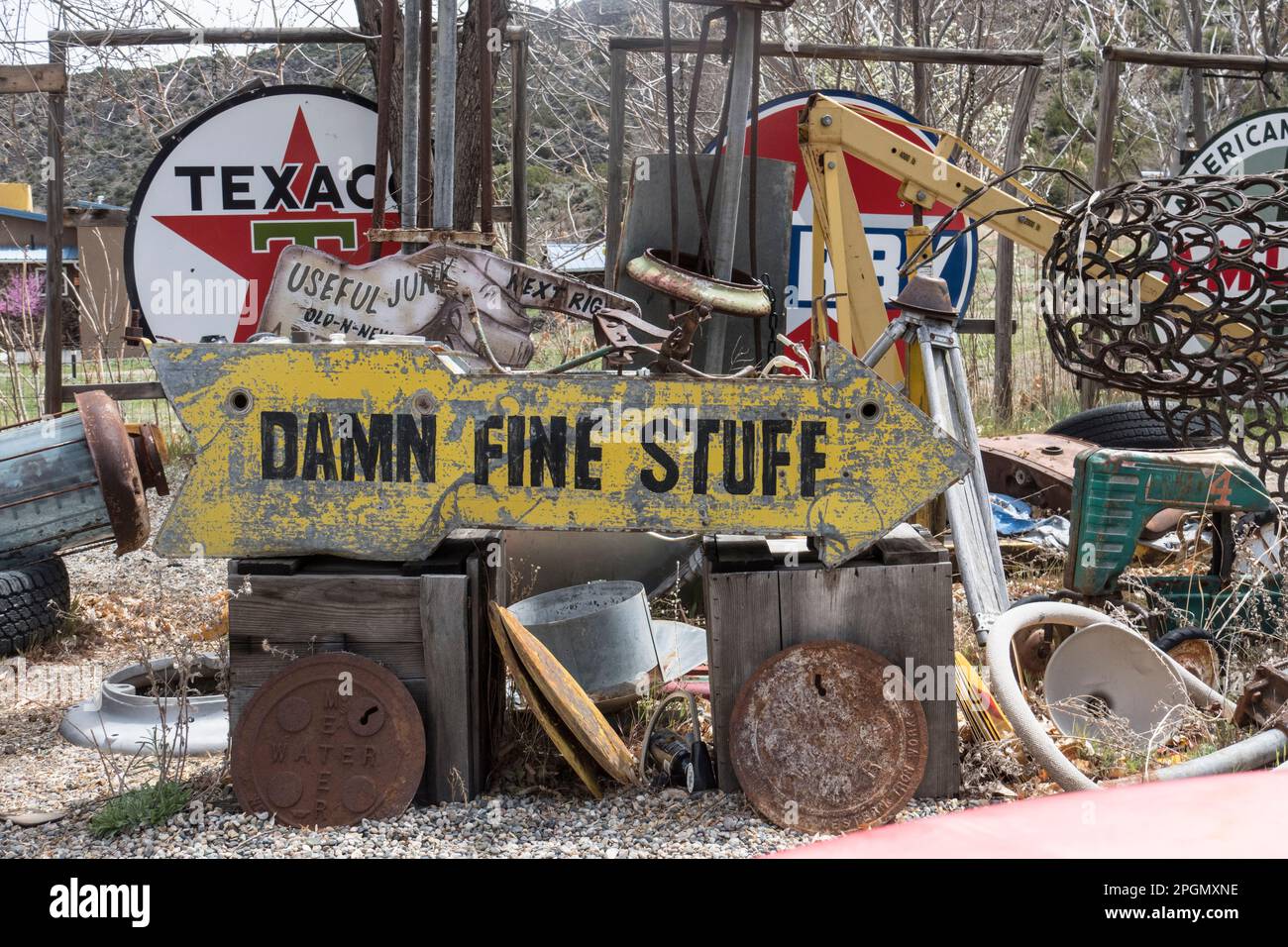 Useful junk on display at a roadside curiosity shop in New Mexico Stock ...