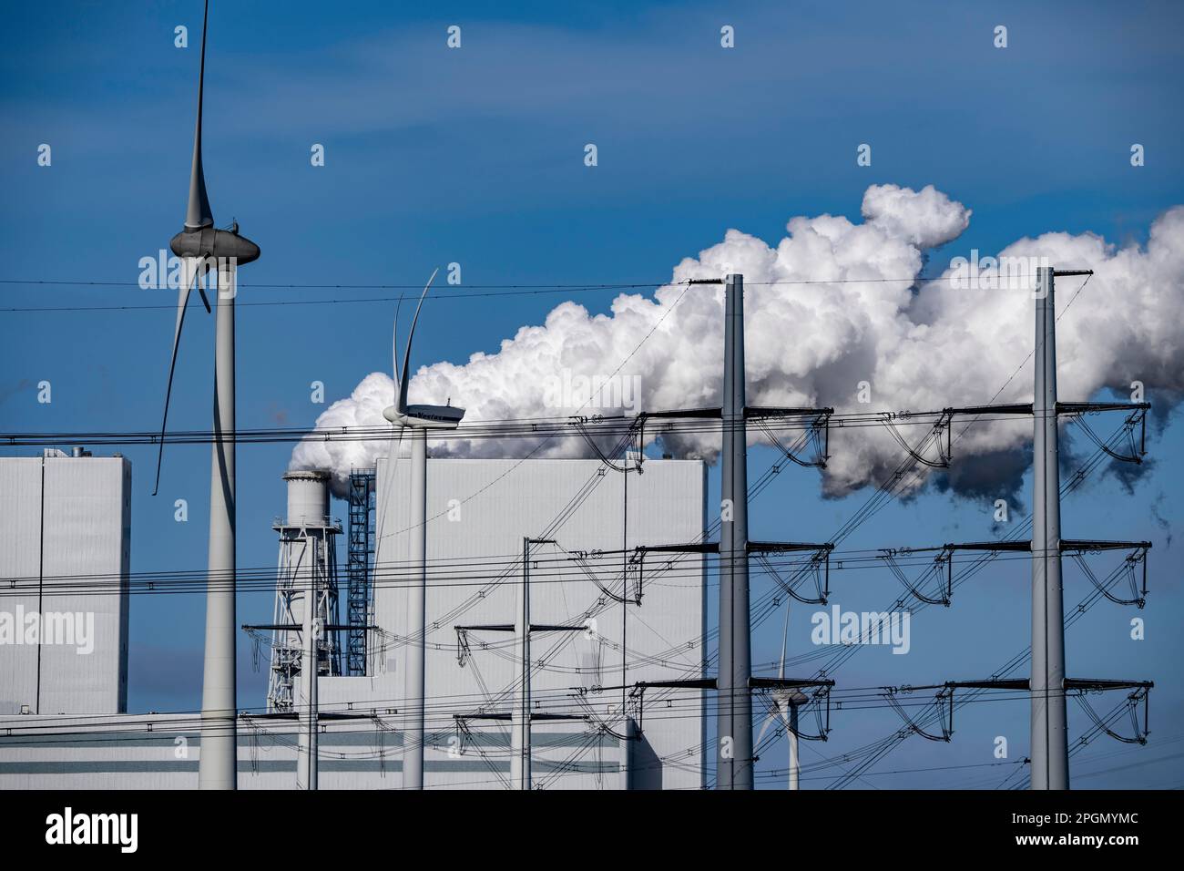 RWE coal-fired power plant Eemshavencentrale, in the seaport of ...