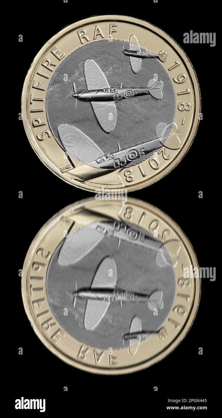 Raf spitfire 2 pound coin hi-res stock photography and images - Alamy