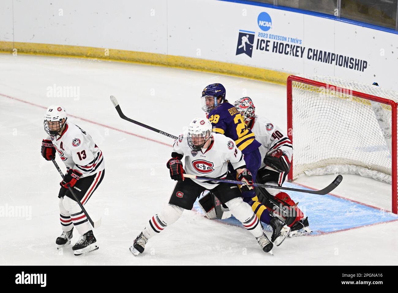 Fargo, ND, March 23, 2023. Players congregate in front of St. Cloud ...