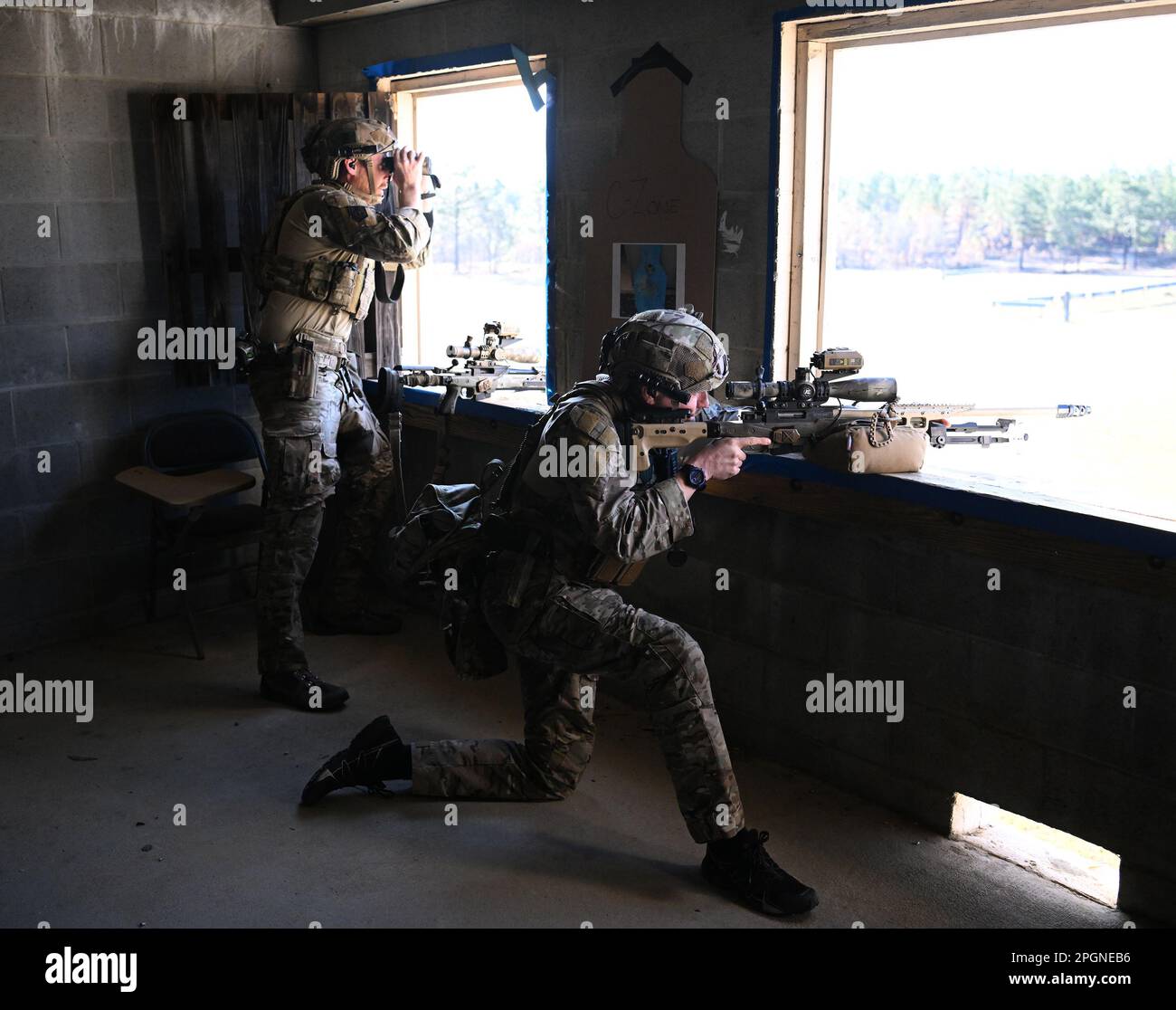 Competitors in the United States Army Special Operations Command ...