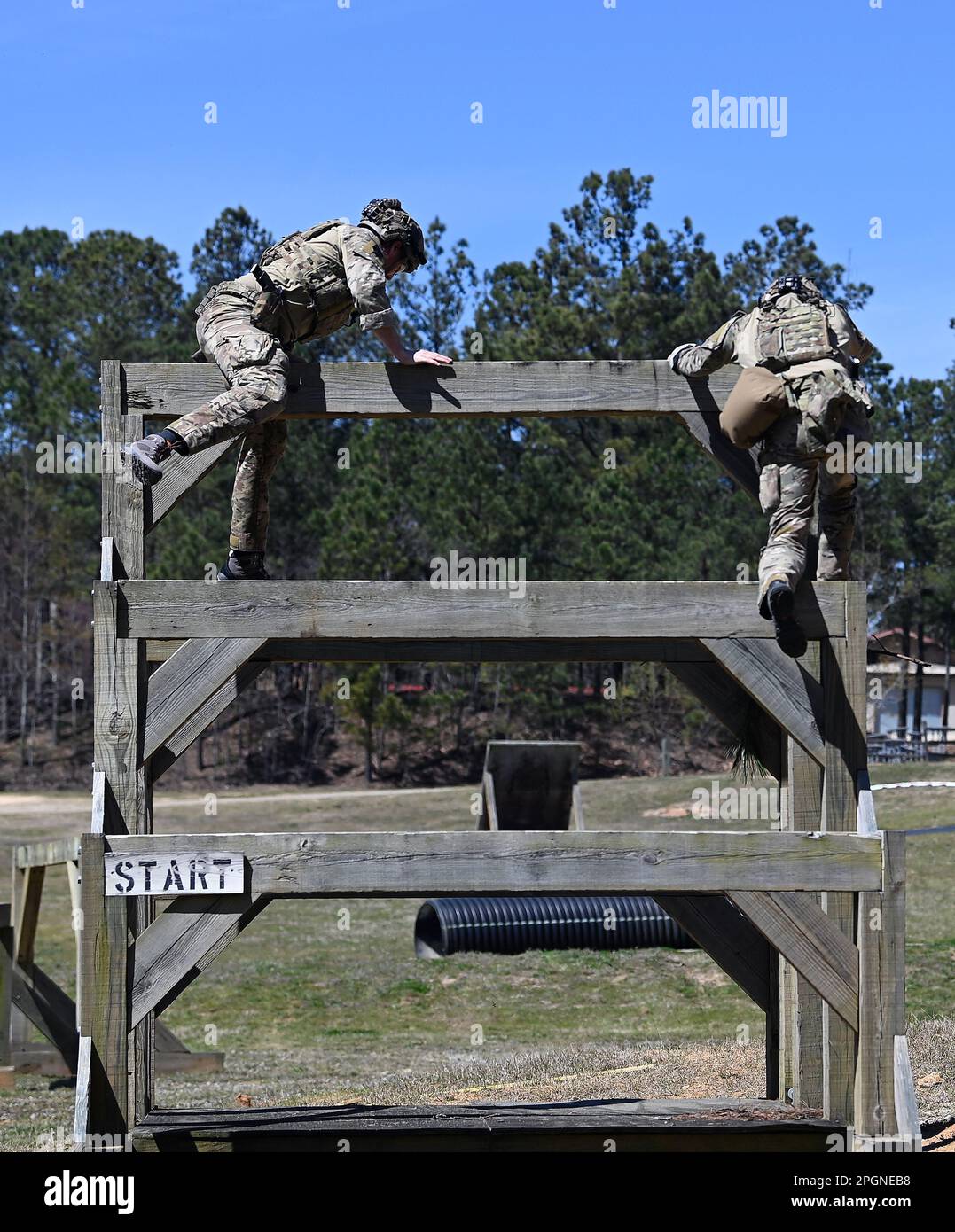 Competitors in the United States Army Special Operations Command ...