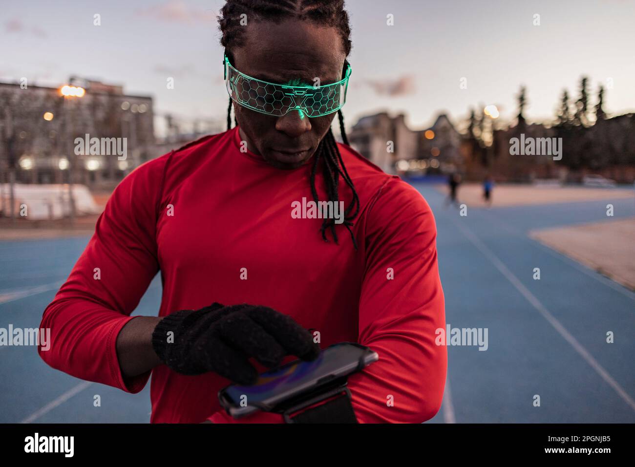 Athlete smart glasses hi-res stock photography and images - Alamy