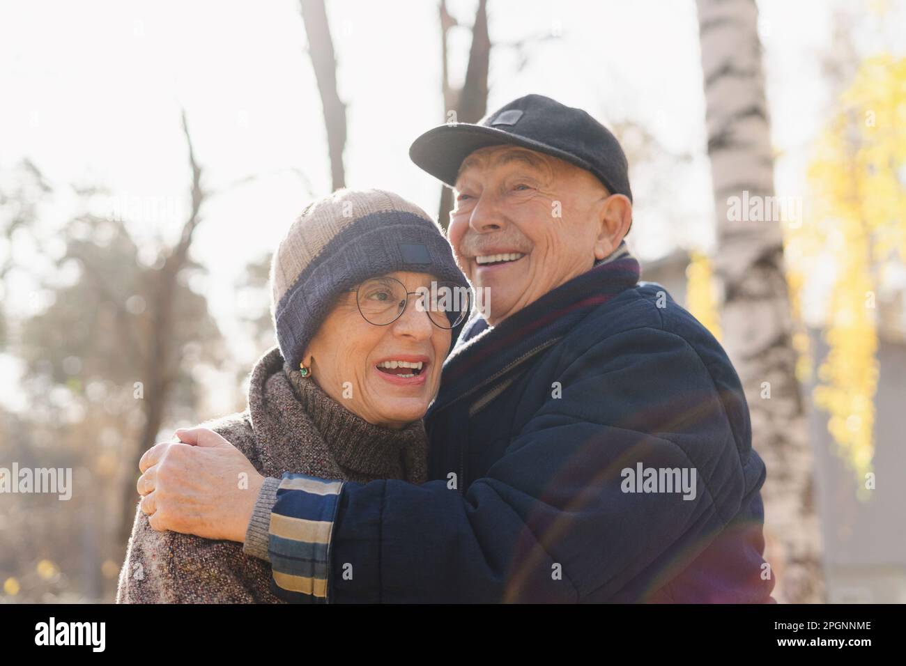Happy man elderly woman hi-res stock photography and images - Alamy