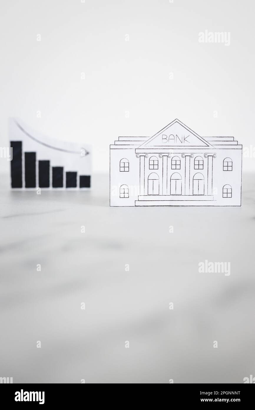 Banks closing down hi-res stock photography and images - Alamy