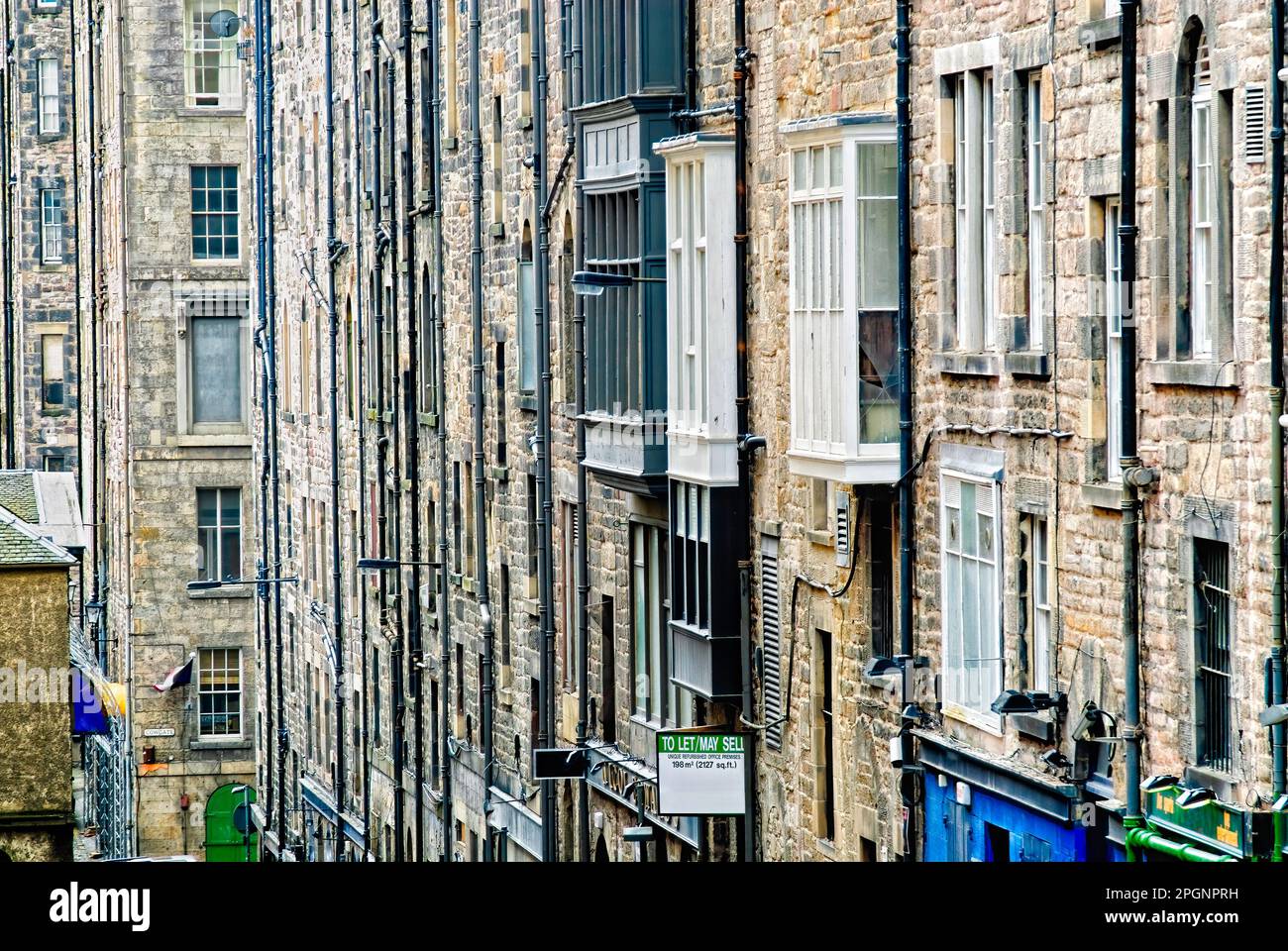 Edinburgh retro hi-res stock photography and images - Alamy