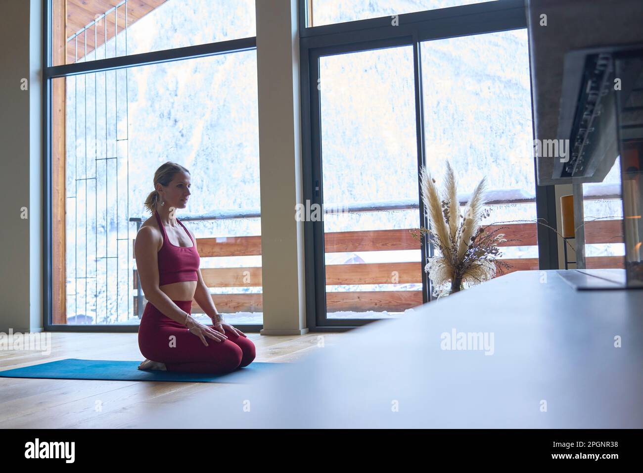 Vajrasana hi-res stock photography and images - Alamy