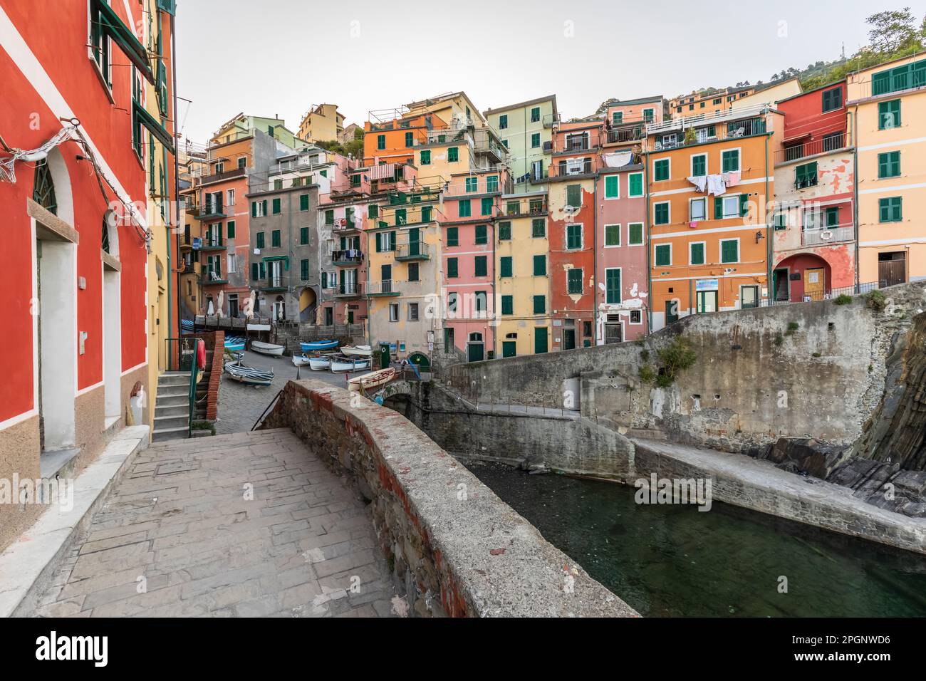 Waterfront row houses historic town along cinque terre hi-res stock ...