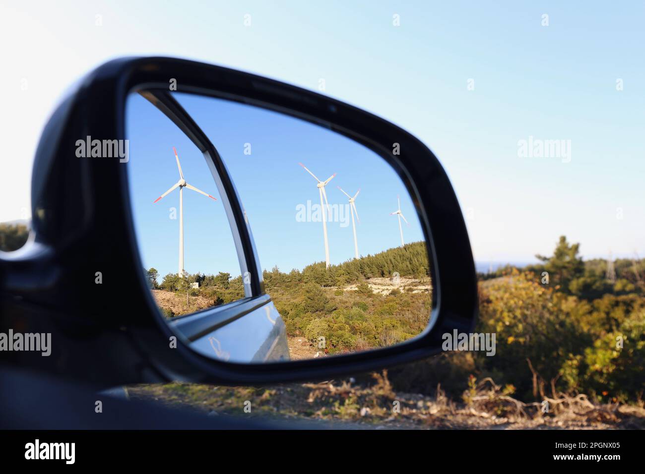 Reflected vehicle hi-res stock photography and images - Alamy