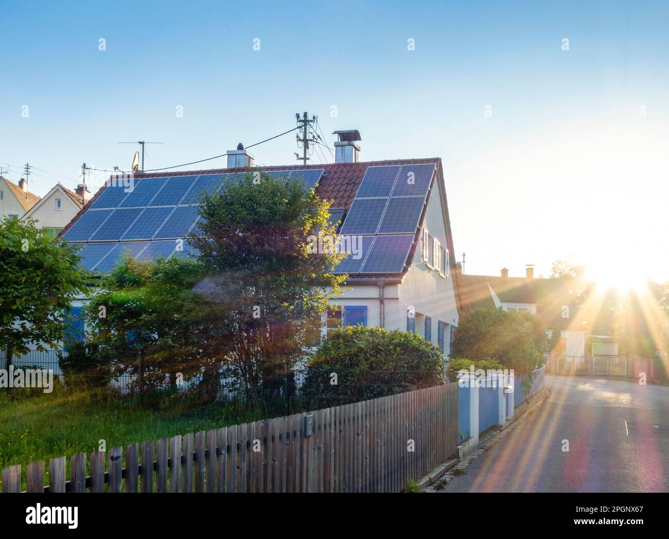 Solar panels roof sunset hi-res stock photography and images - Alamy