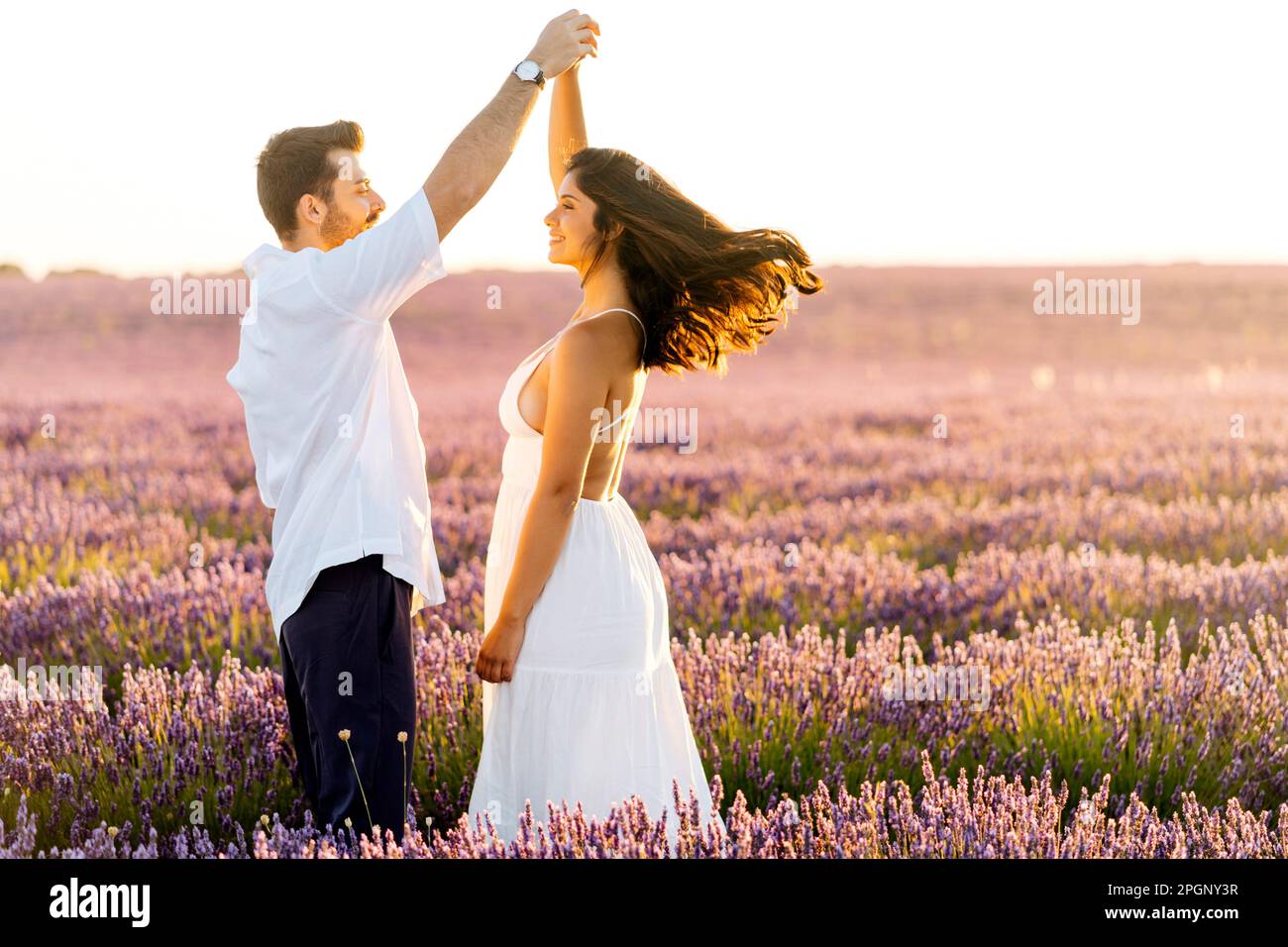 Man dancing woman hi-res stock photography and images - Alamy