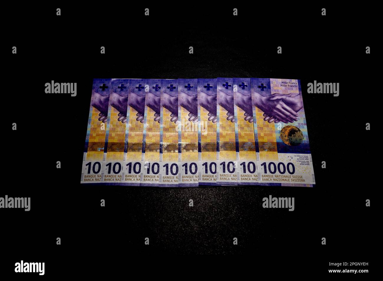 10. 000 in Swiss Franc Banknote on Table in Switzerland Stock Photo - Alamy