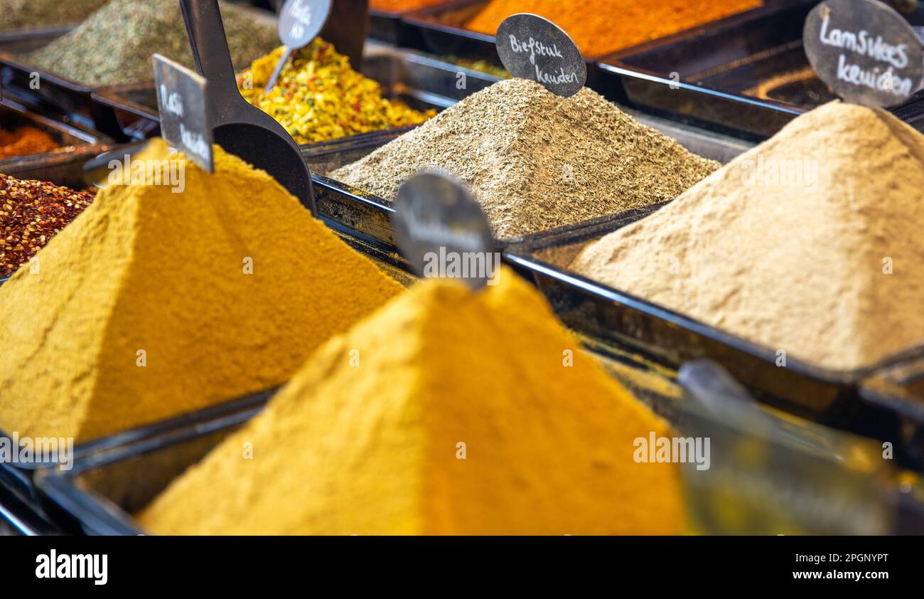 Countries of spices hi-res stock photography and images - Alamy