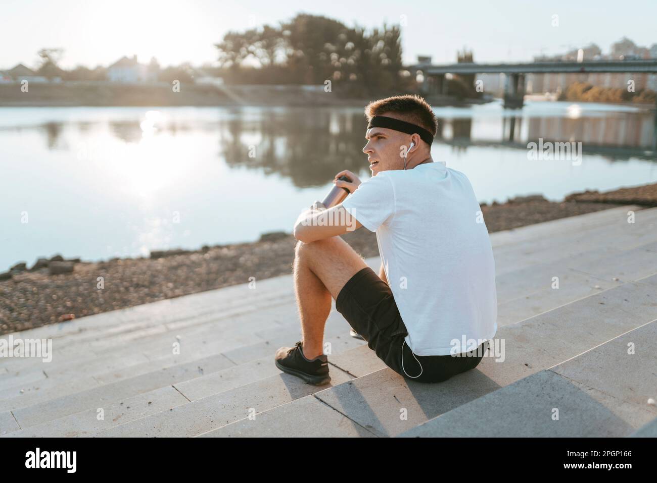 Man resting steps stairs hi-res stock photography and images - Alamy