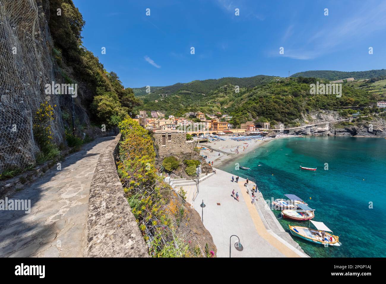 Monterosso al mare path hi-res stock photography and images - Alamy