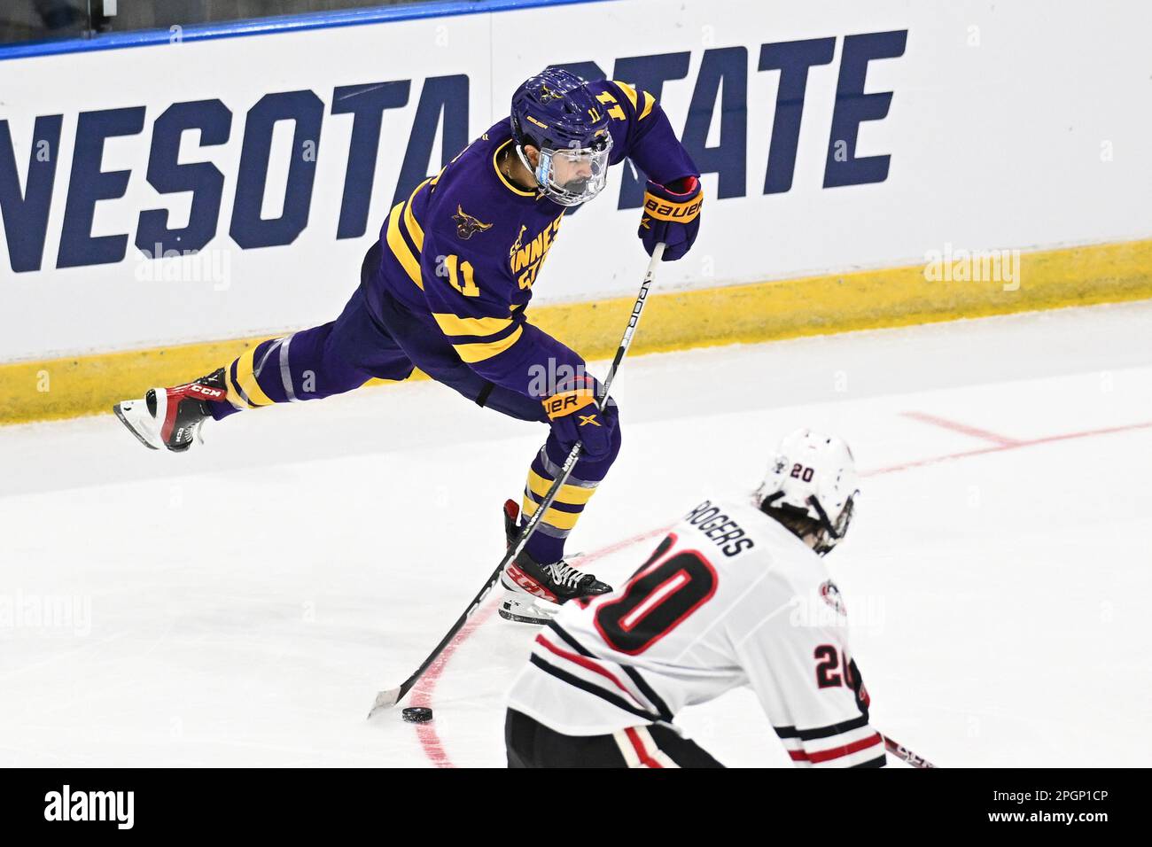 Fargo, ND, March 23, 2023. Minnesota State Mavericks forward Simon ...