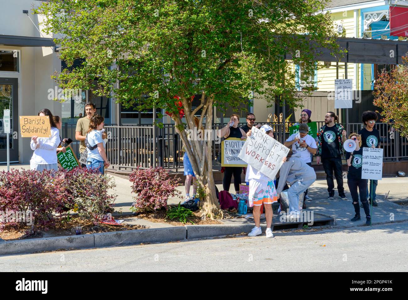 NEW ORLEANS, LA, USA - MARCH 22, 2023: Union workers picketing in front ...