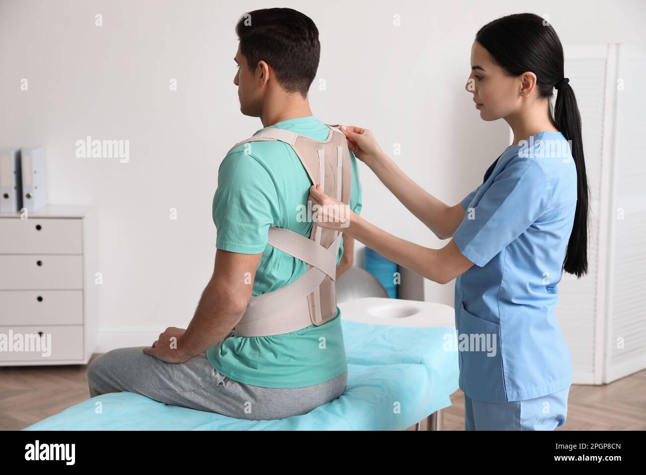 Kyphosis posture hi-res stock photography and images - Alamy