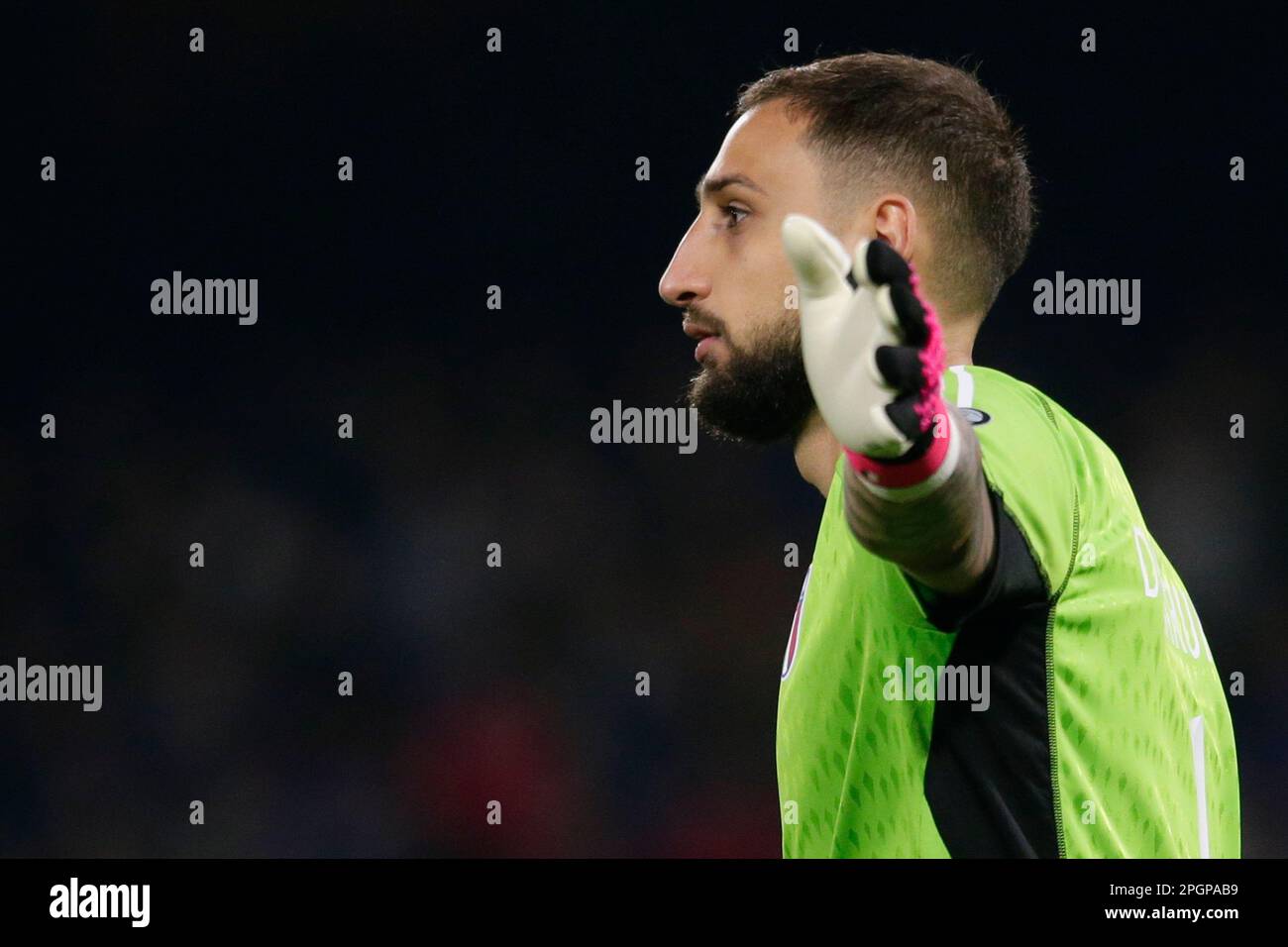 Italian's goalkeeper Gianluigi Donnarumma (Psg) gesticulate during ...