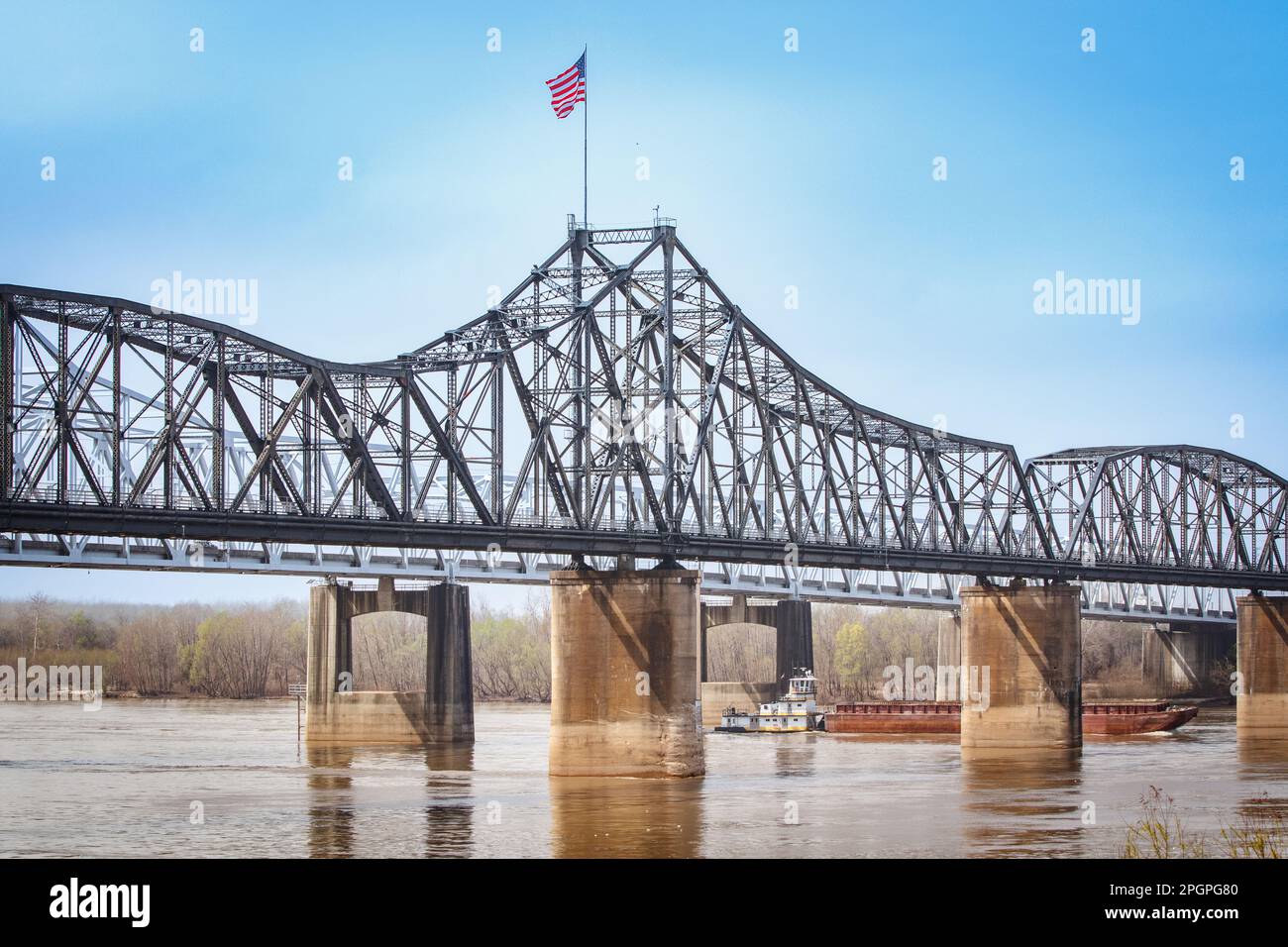 A Beautiful View of the Vicksburg Bridge, Mississippi Stock Photo - Alamy