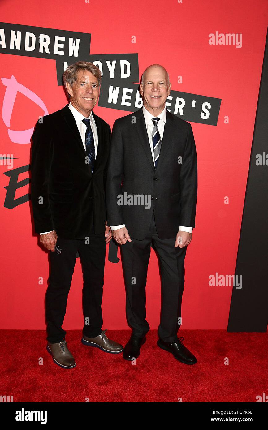 Zippel hi-res stock photography and images - Alamy