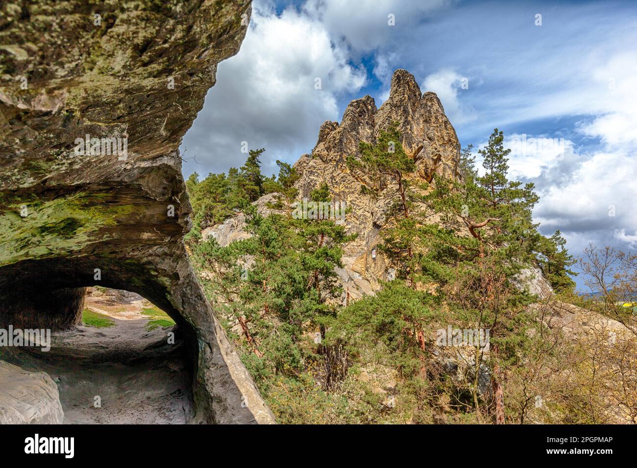 Hamburg coat of arms, Devil's Wall resin Stock Photo - Alamy