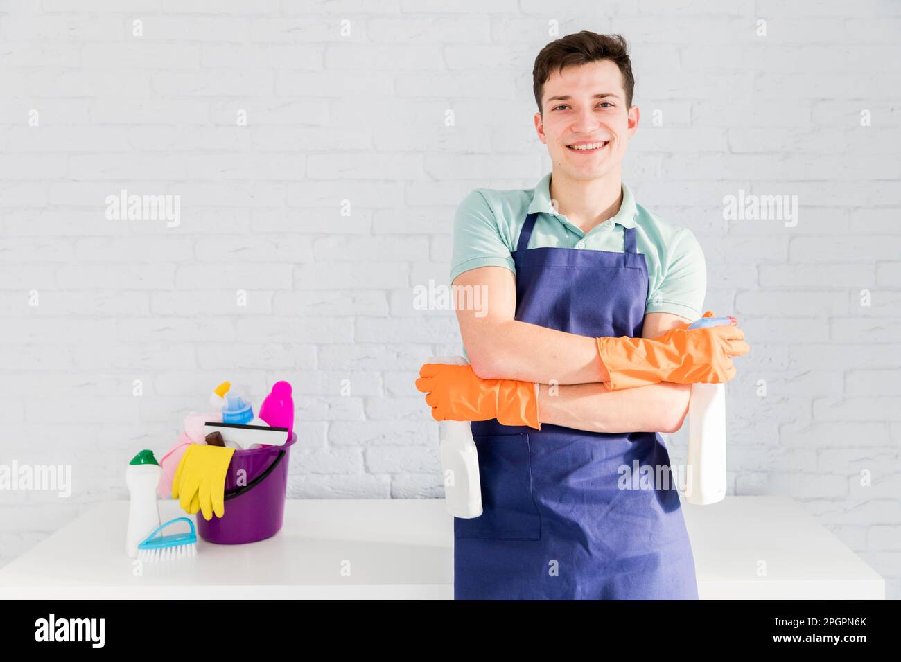 Modern cleaning life hi-res stock photography and images - Alamy
