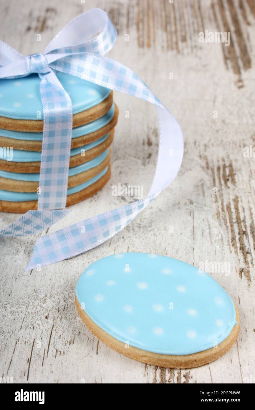 Easter egg shaped biscuits, shortbread, icing, frosting Stock Photo - Alamy