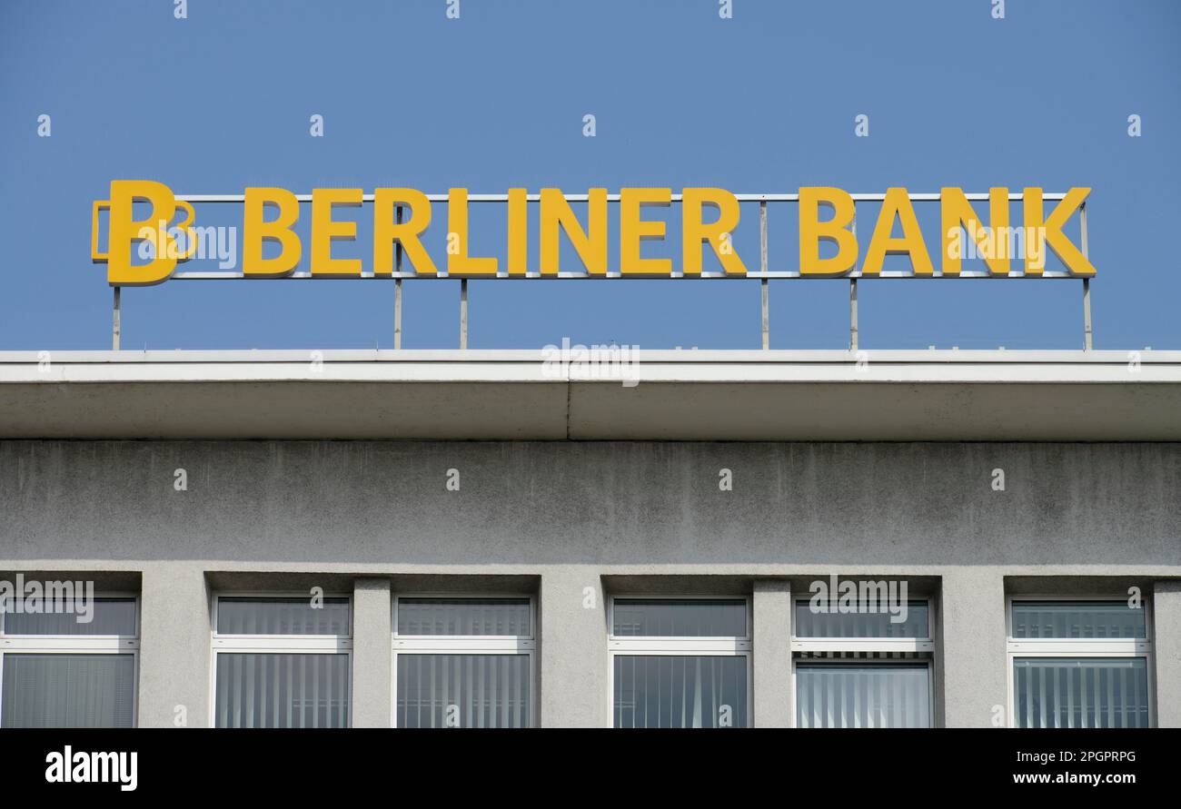 World bank logo hi-res stock photography and images - Alamy