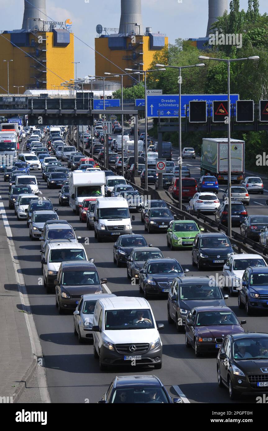 City traffic jam berlin hi-res stock photography and images - Alamy