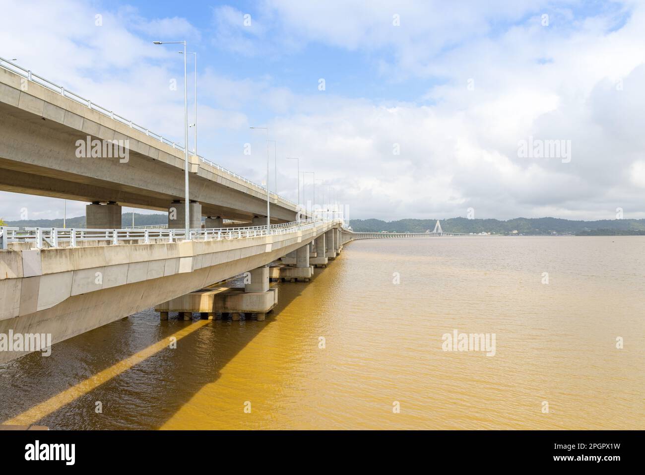 Brunei bay bridge hi-res stock photography and images - Alamy