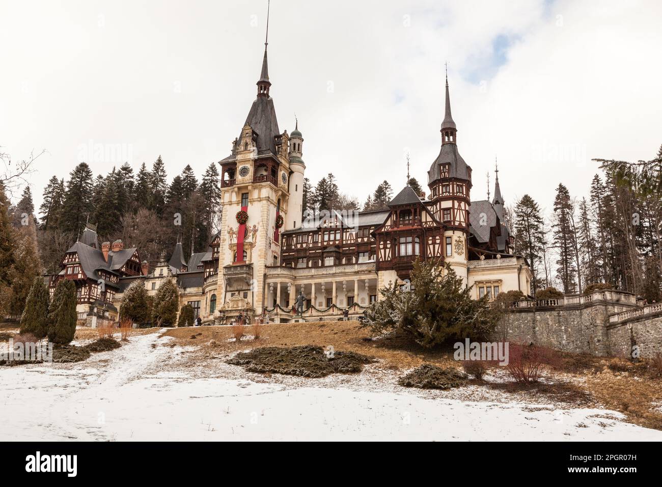 Beautiful view of peles castle in Sinaia, Romania. Mediaval castle ...