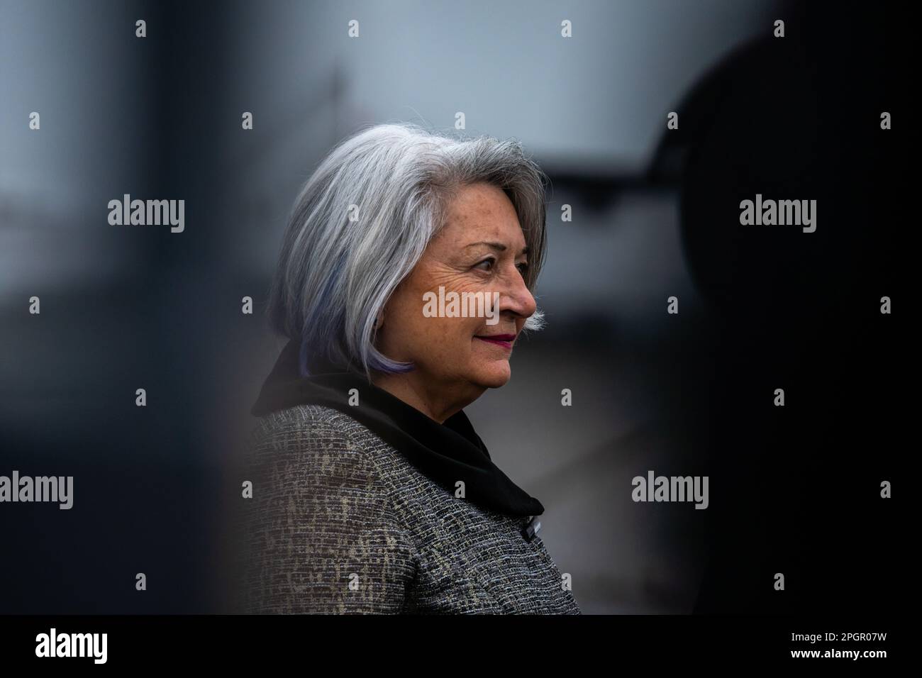 Mary may simon hi-res stock photography and images - Alamy