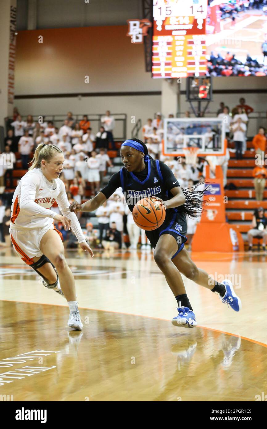 BOWLING GREEN, OH - MARCH 23: Memphis Tigers guard Destyne Jackson (0 ...