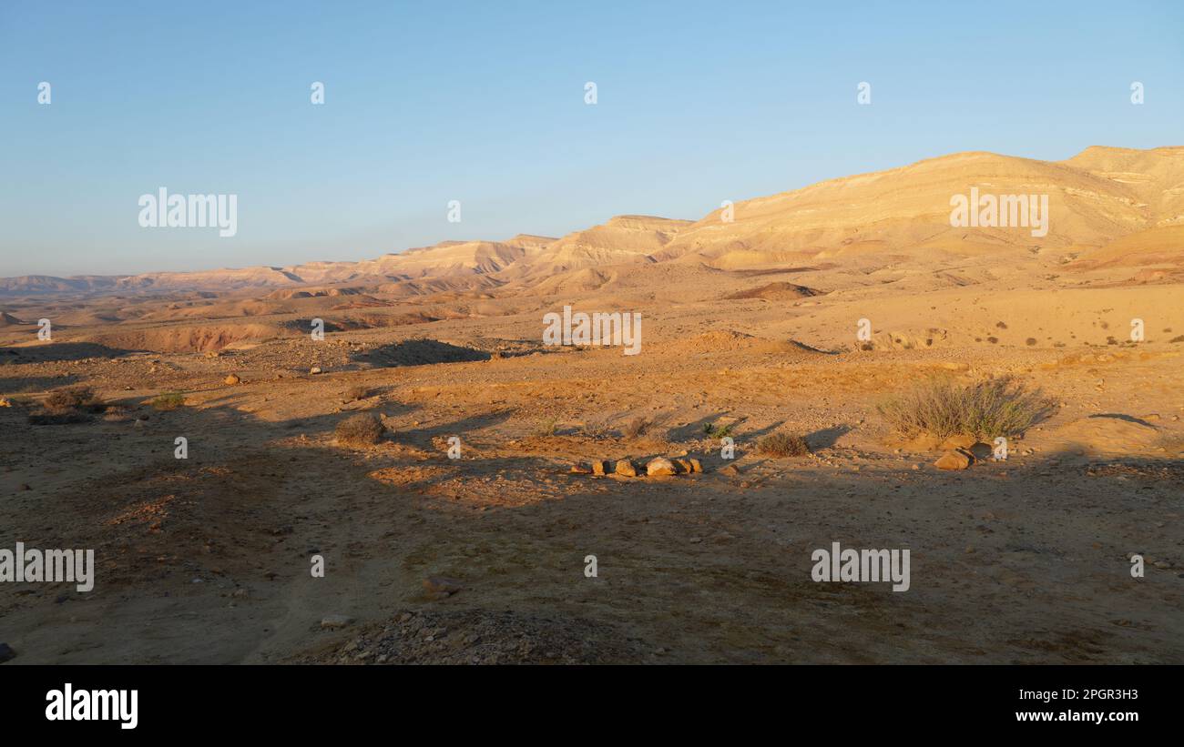Sunrise view of HaMakhtesh HaGadol the big crater, in the Negev Desert ...