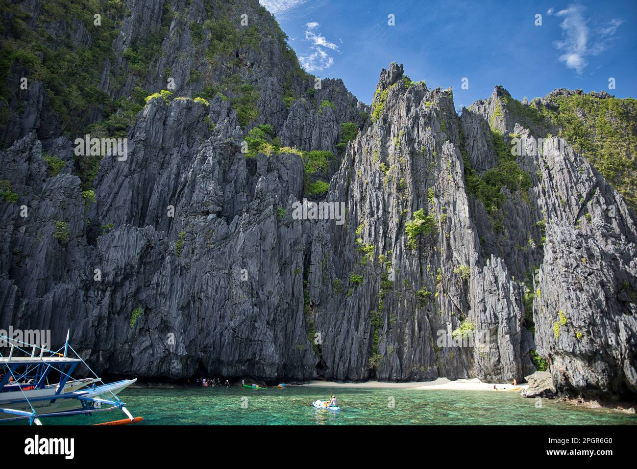 Majestic rocks in El Nido, Palawan in the Philippines that are ...