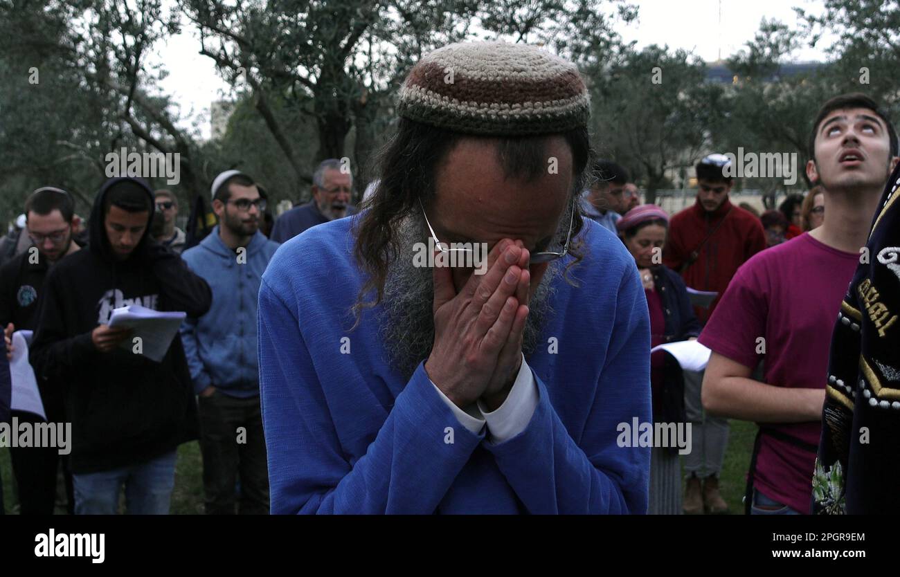 Religious Jews pray in a plea for unity and divine deliverance from ...