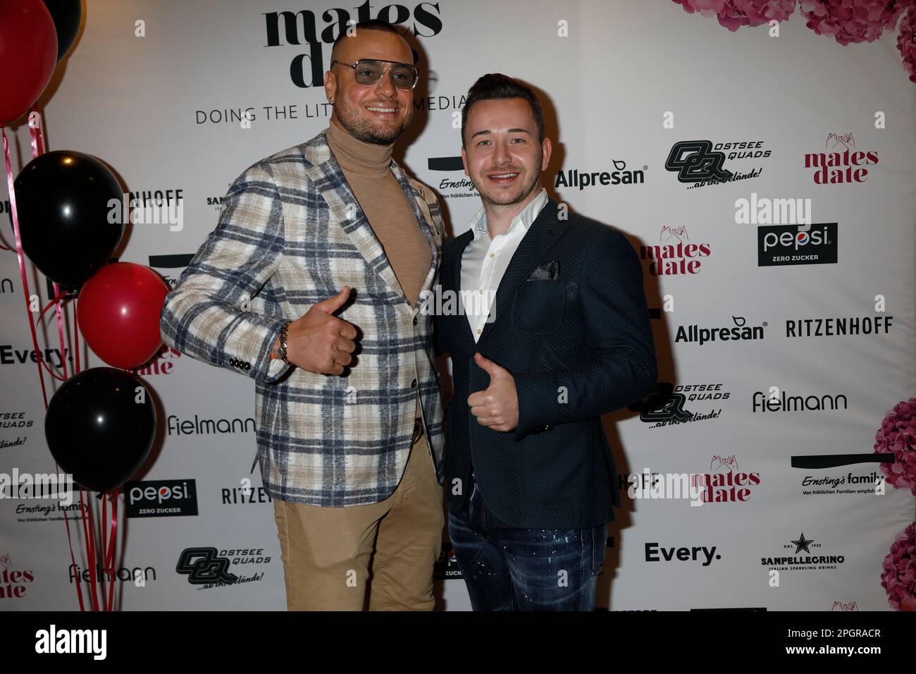 Eric Sindermann und Daniel Roth beim Mates Date Influencer Event auf ...