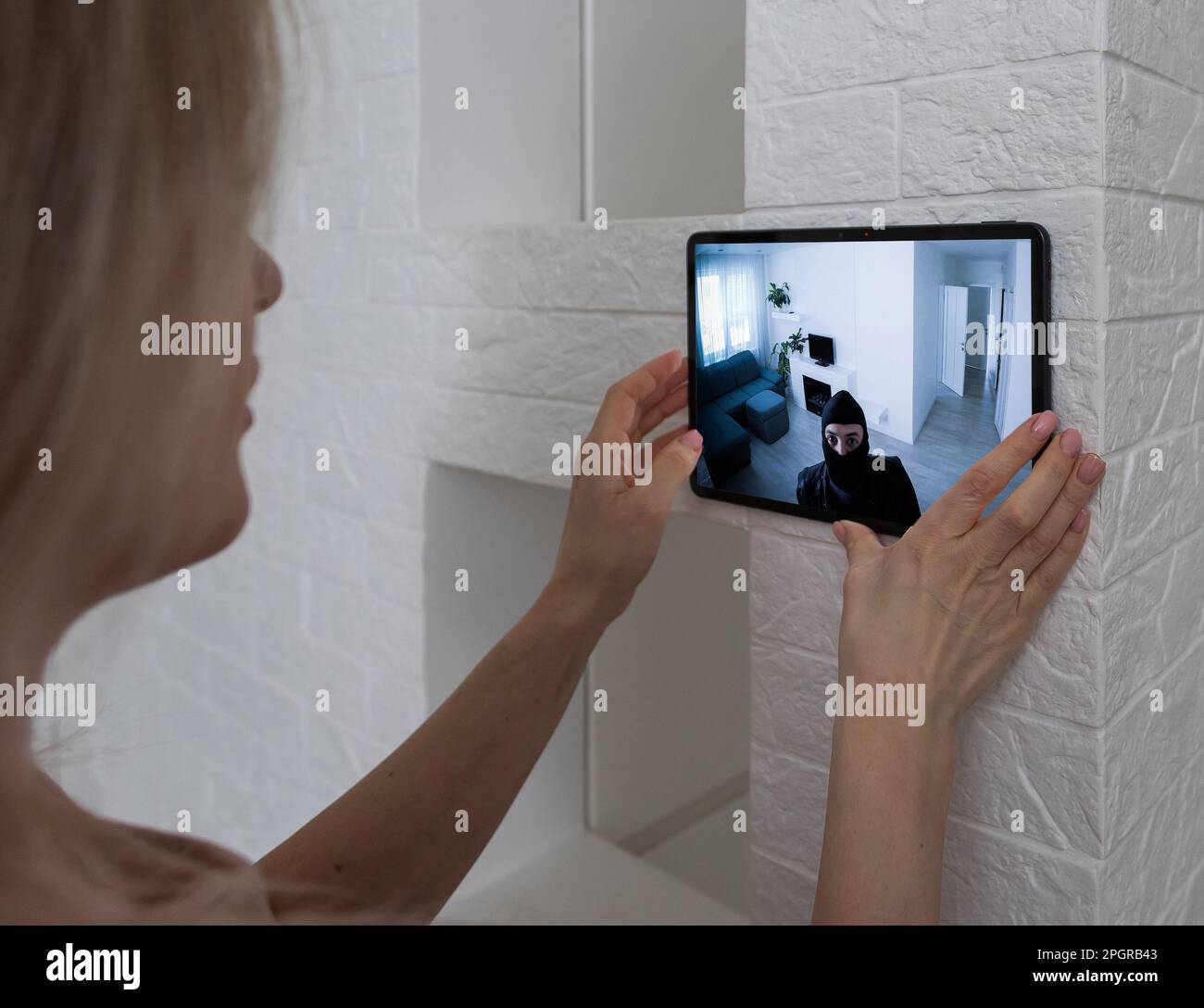 Cctv footage of robbery hi-res stock photography and images - Alamy