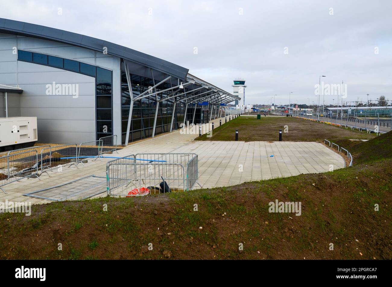 London southend airport control tower hi-res stock photography and ...