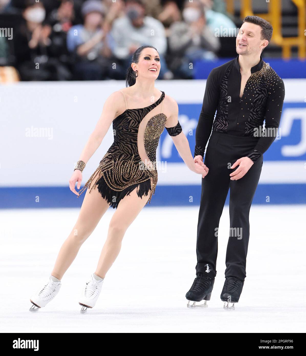 Italy's Charlene GUIGNARD and Marco FABBRI perform during the Ice Dance ...