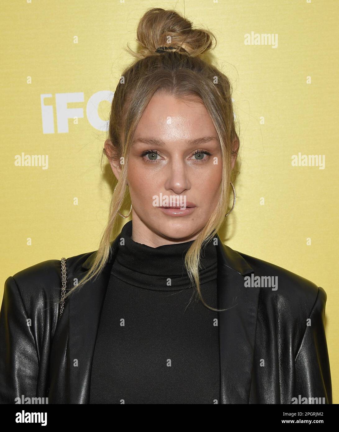 Los Angeles, USA. 23rd Mar, 2023. Elizabeth Gilpin arrives at the IFC ...