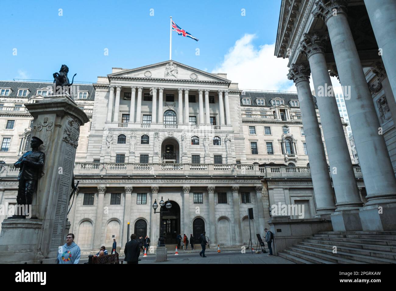 Worlds eight oldest bank hi-res stock photography and images - Alamy