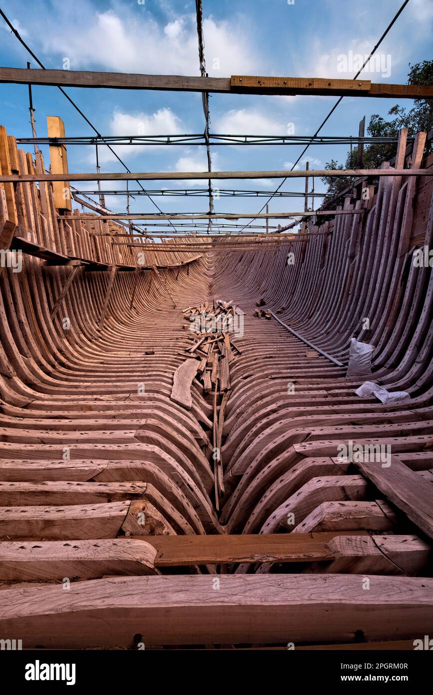 Interior of a giant traditional dhow Al Ghanja in the shipbuilding ...