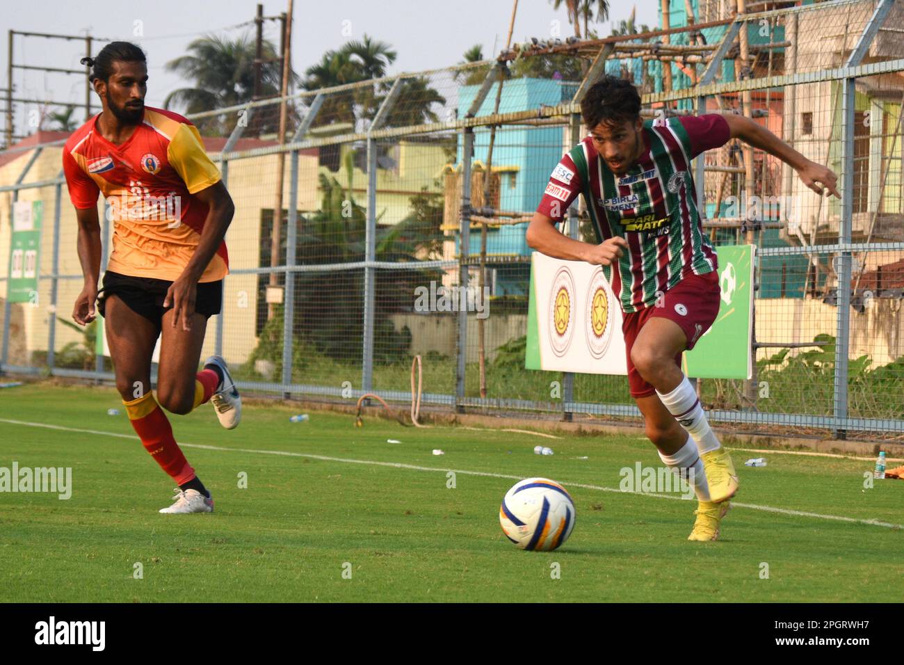 Kolkata, India. 24th Mar, 2023. ATK Mohun Bagan shares one point with Emammi East Bengal in ...